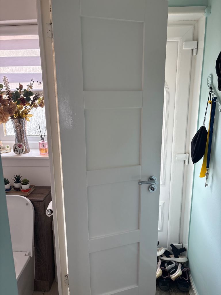 Variety of White Internal and glazed Doors with Modern Handle, £250.00 ...
