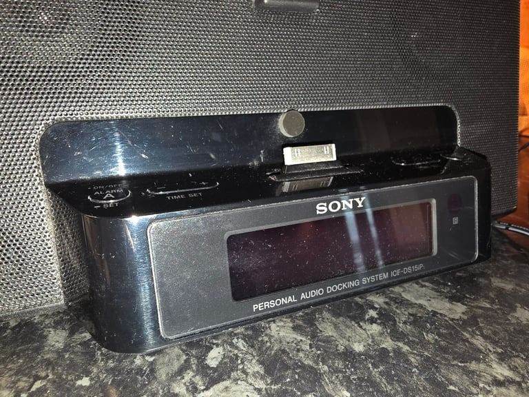 Sony ICF-DS15IP Personal Audio Docking System Radio Alarm Ipod Dock ...