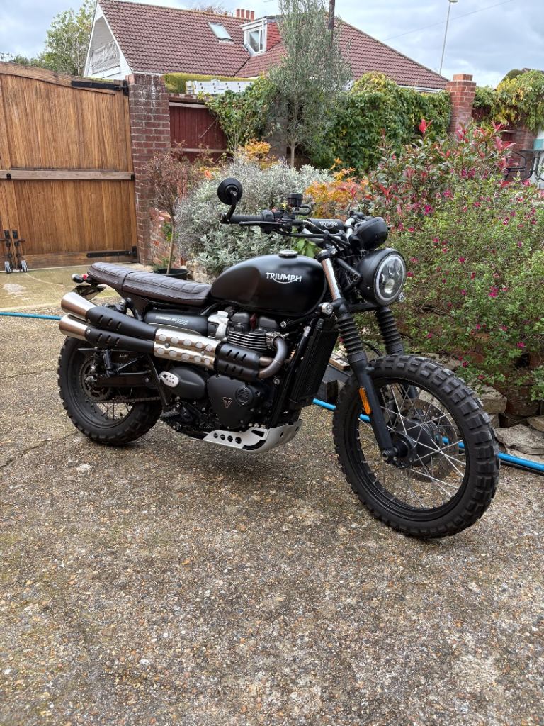 Triumph, SCRAMBLER, 2022, 900 (cc) | in Waterlooville, Hampshire | Gumtree