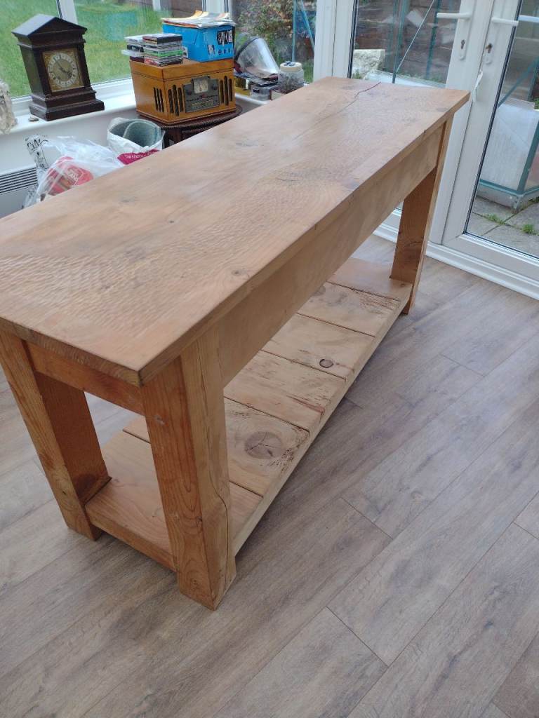 Beautiful artist made freestanding quality kitchen workbench/ sideboard ...