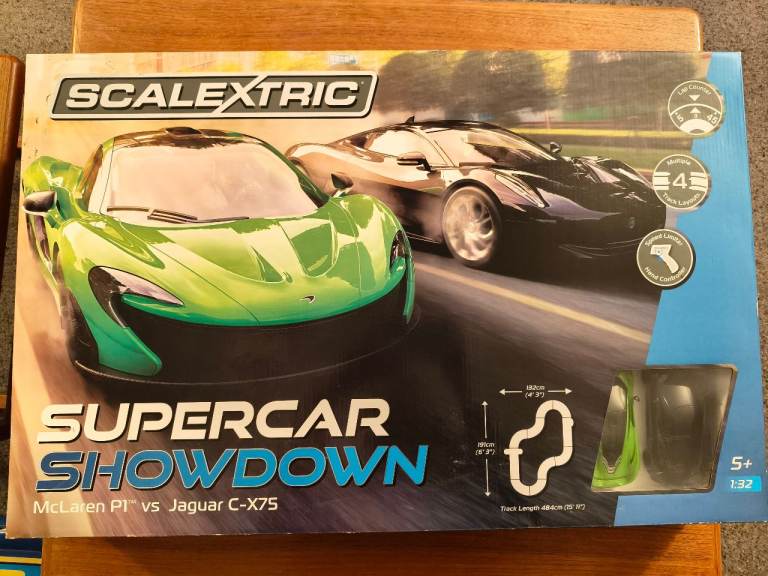 Scalextric supercar showdown set | in Dundee | Gumtree