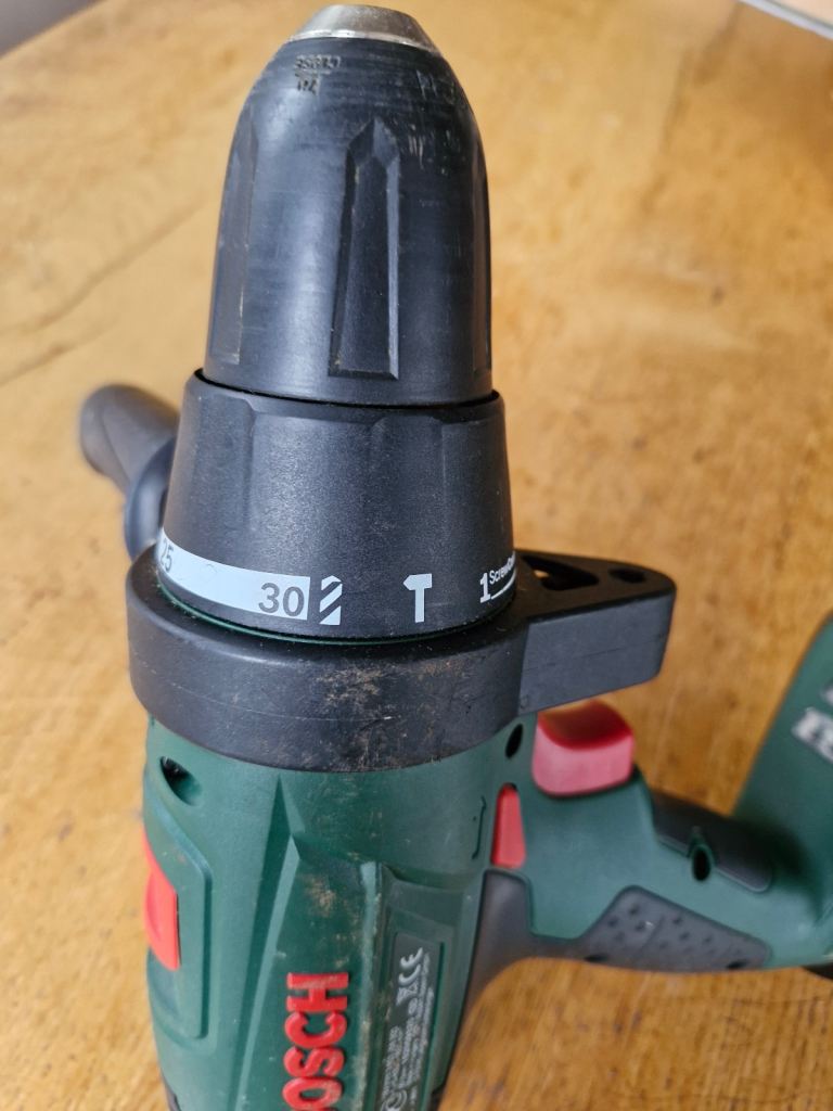 Bosch PSB 18v cordless combi drill, 2 x Li-ion batteries and charger ...