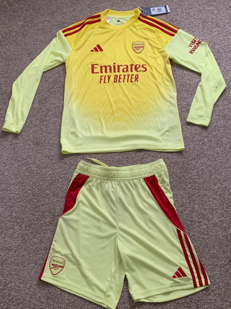 Adidas Arsenal Away Kit Kids 13-14Y - New, Long Sleeve Top & Shorts for ...