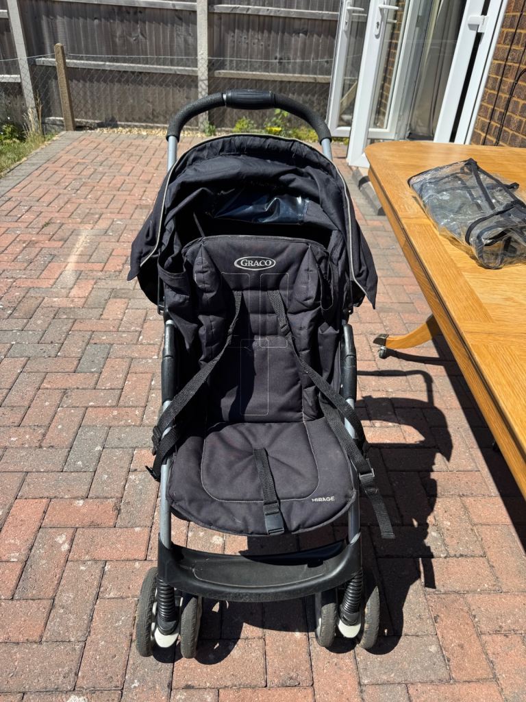 Graco mirage pram buggy | in Luton, Bedfordshire | Gumtree