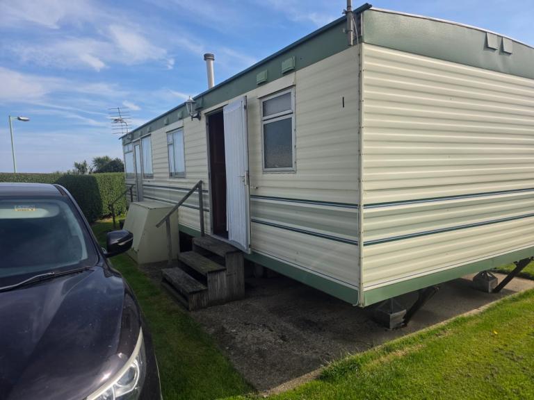 Static caravan | in Lowestoft, Suffolk | Gumtree