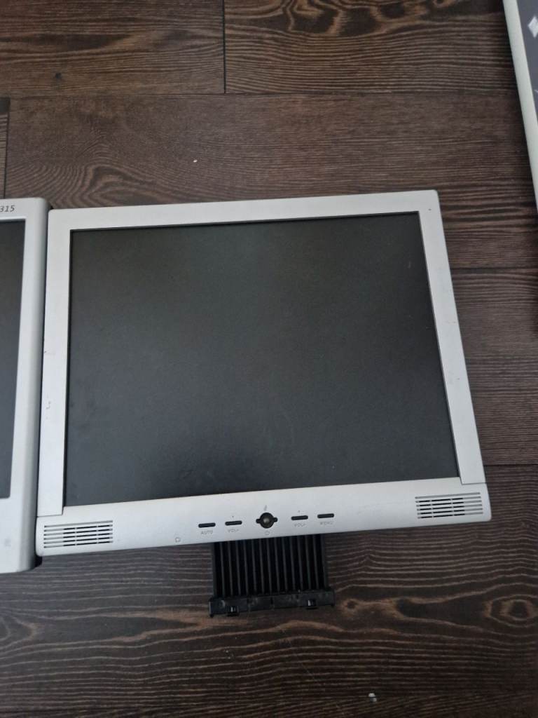 Pair of Retro Flat Panel Computer Monitors, £10.00 for Sale