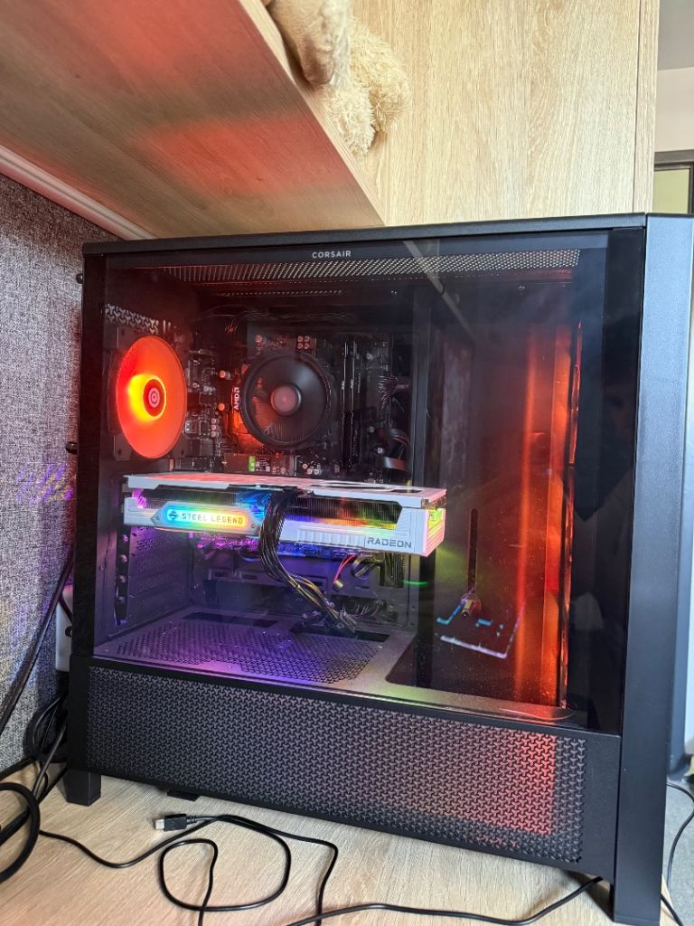 OFFERS CONSIDERED! Modern 1440p Gaming PC - RX 9060 XT (16GB VRAM ...