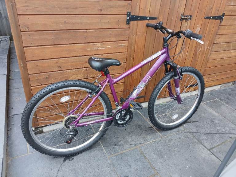 Apollo Jewel Womens girls Mountain Bike 27.5 wheels 18 inch frame 18 ...