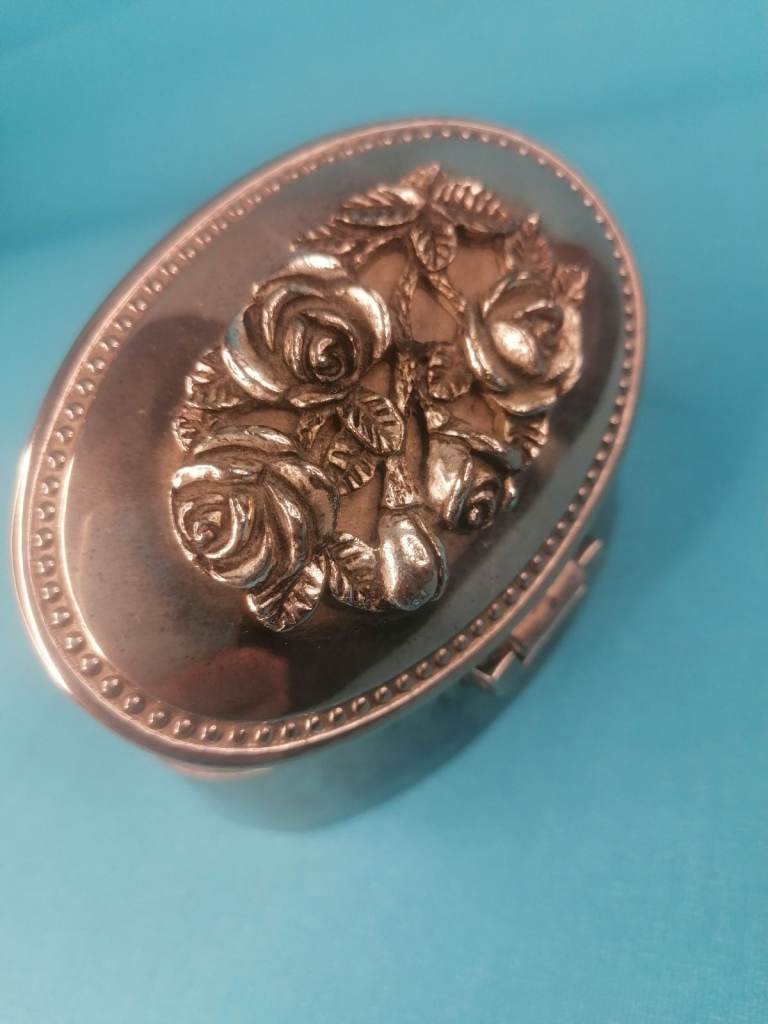 3,4-inch Vintage Silver Plate Trinket Box With 3D Roses on Hinged Lid ...