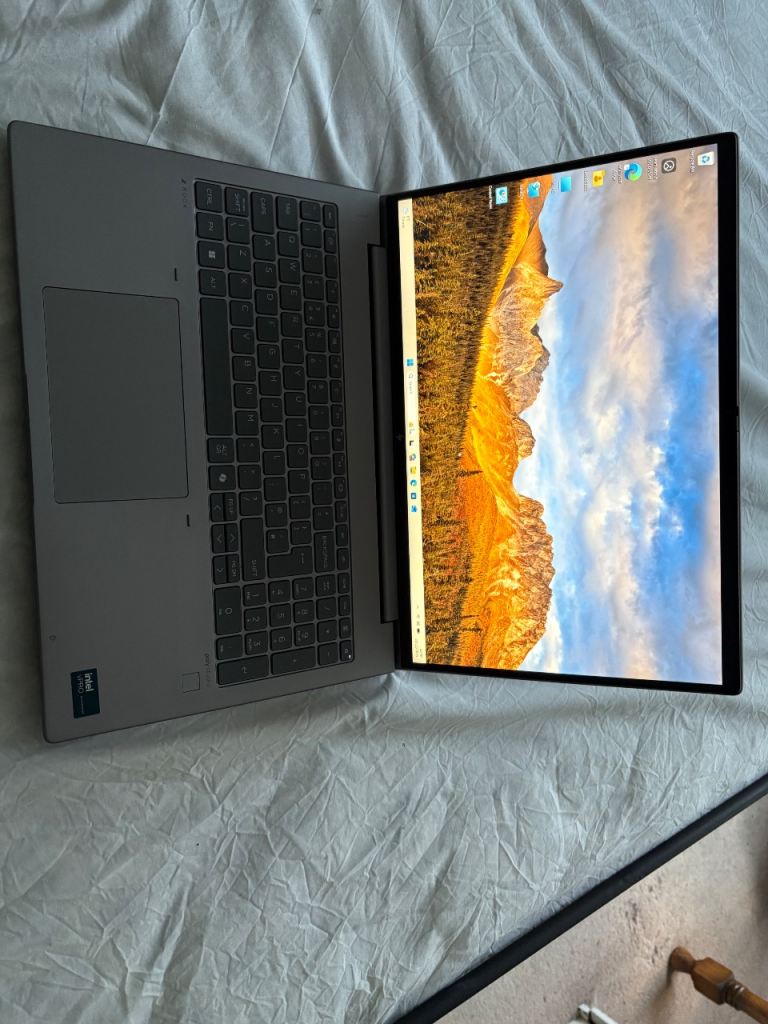 HP ZBook Power 16 inch G11 Mobile Workstation PC IDS Base Model (B ...