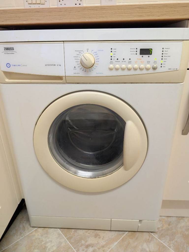 Zanussi 1600 spin washing machine /dryer | in Little Hulton, Manchester ...
