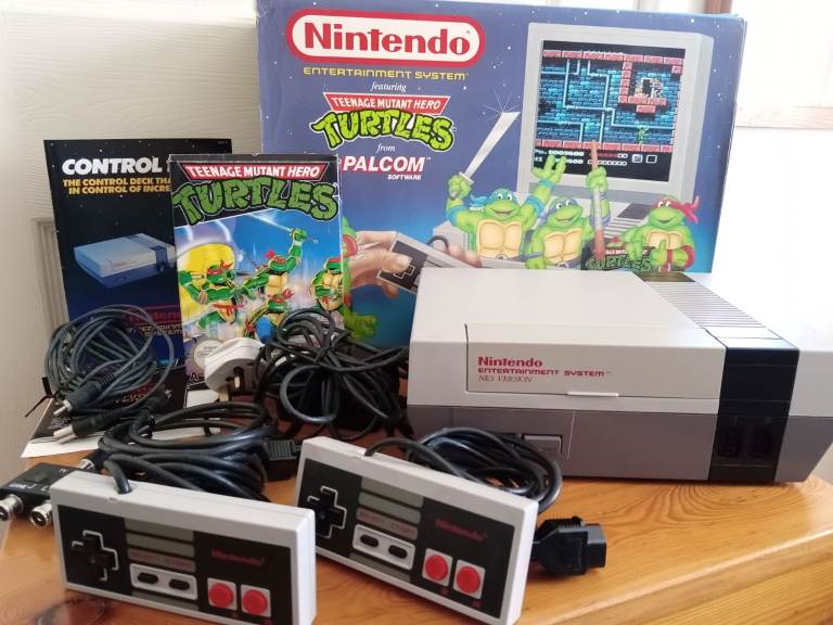 Nintendo Console Vintage NES 1990 limited edition Teenage Mutant ...