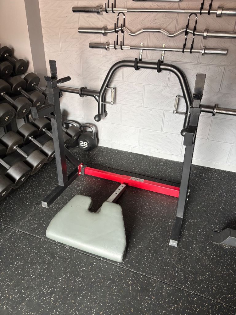 Bodymax adjustable weight bench with attachments & Bodymax adjustable ...