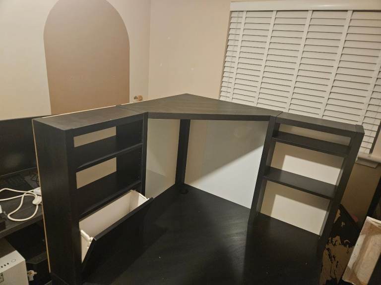 IKEA MICKE corner workstation | in Glasgow | Gumtree