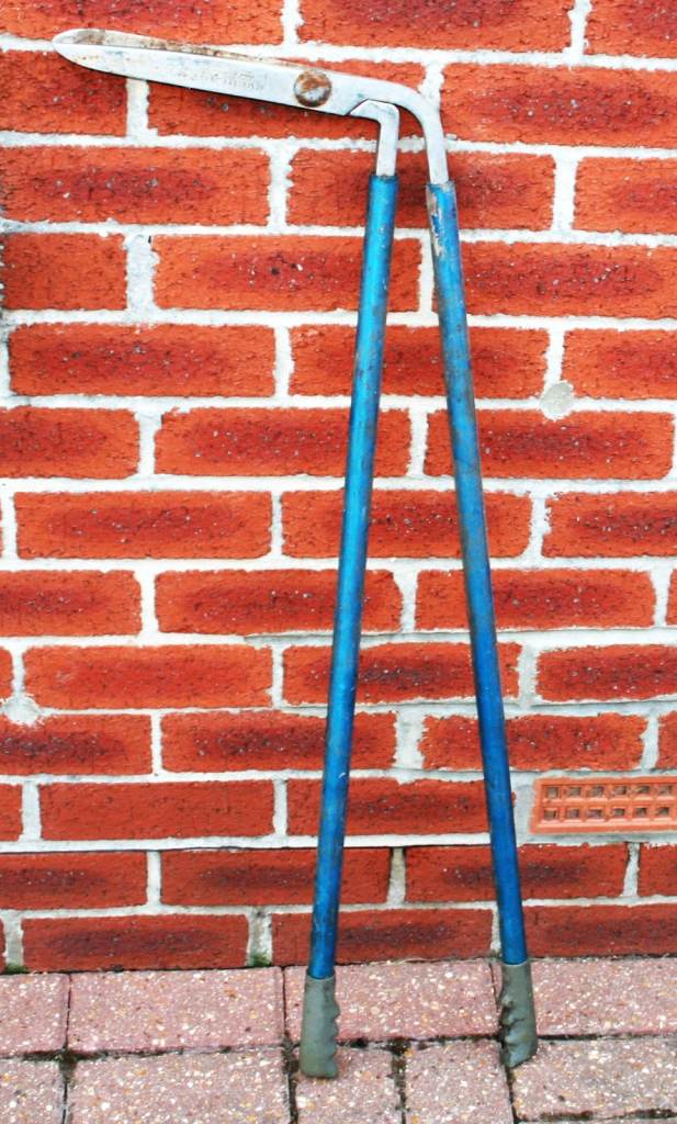 Long Handled Edging Shears - Loppers - Priced individually - As per ...
