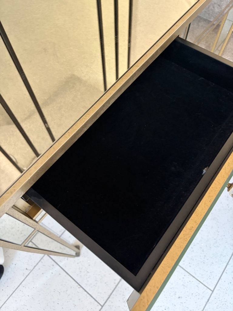 Dressing table | in Whitburn, West Lothian | Gumtree