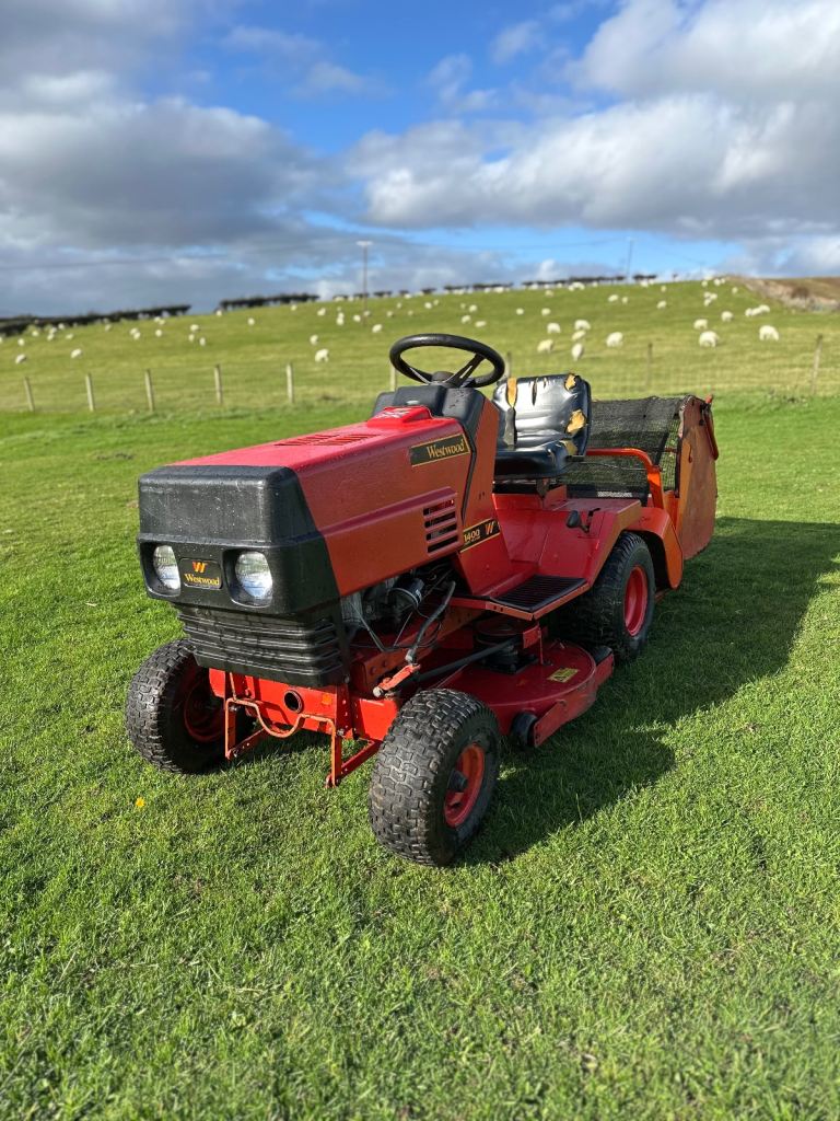 Westwood t1400 ride on mower snow plough lawnmower garden tractor ...