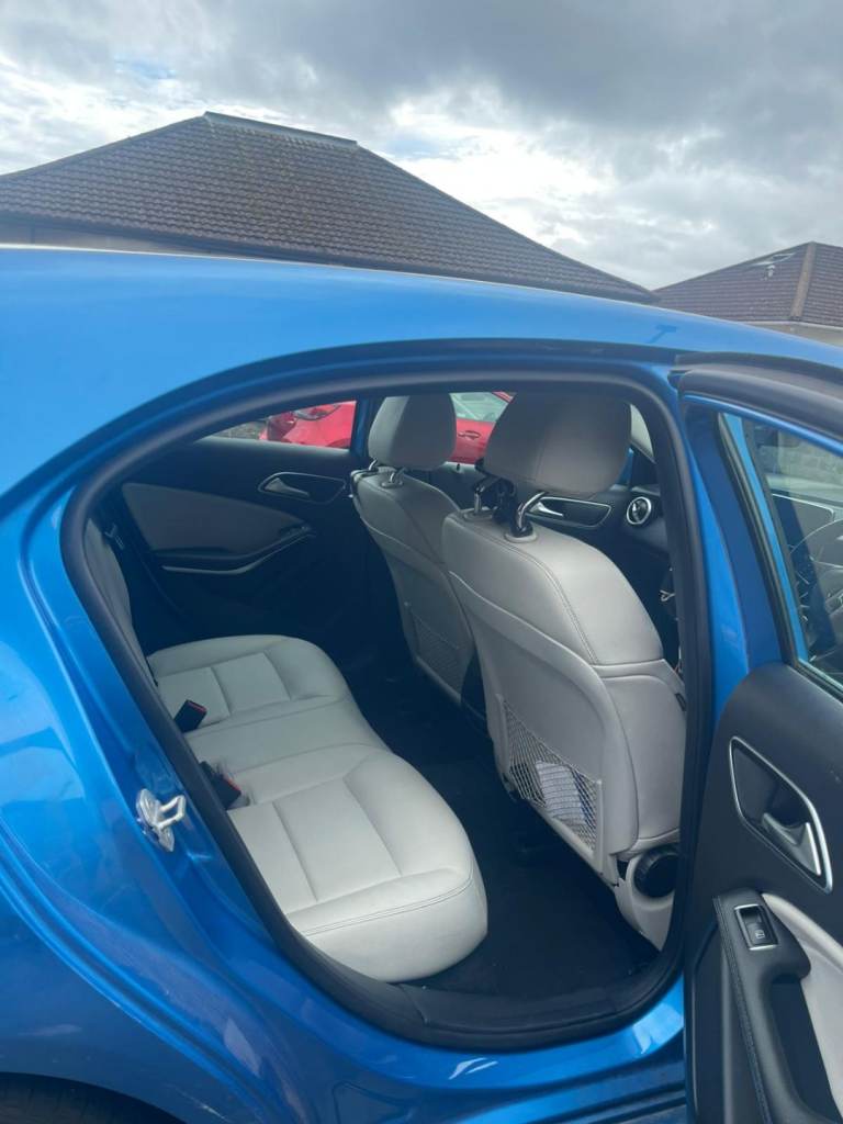 Mercedes-Benz, A CLASS, Hatchback, 2015, Manual, 1461 (cc), 5 doors ...
