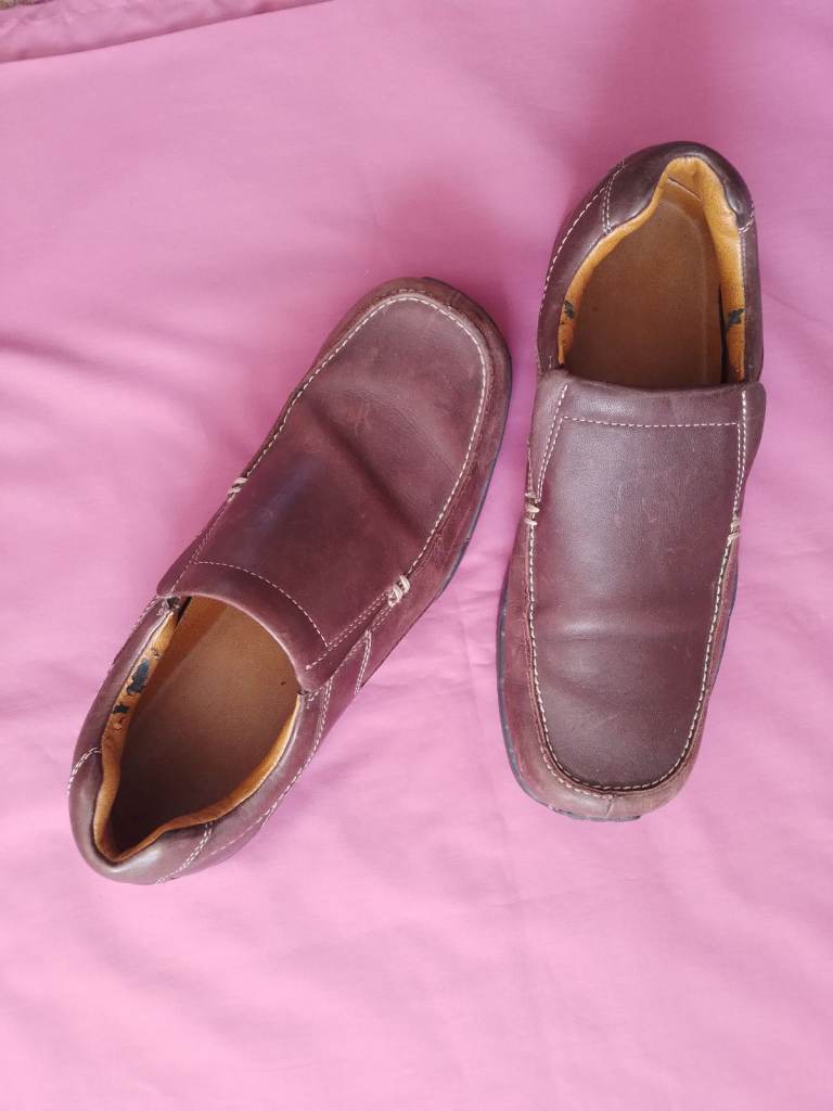 CLARKS LEATHER/NUBUCK SLIP-ON SHOES - SIZE 11, BROWN. VGC. | in Swansea ...
