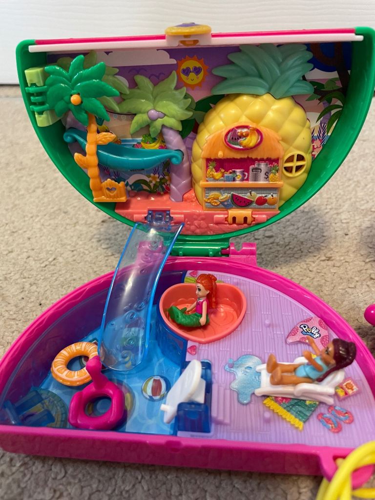 Polly Pocket Compact Playset | in Edinburgh | Gumtree