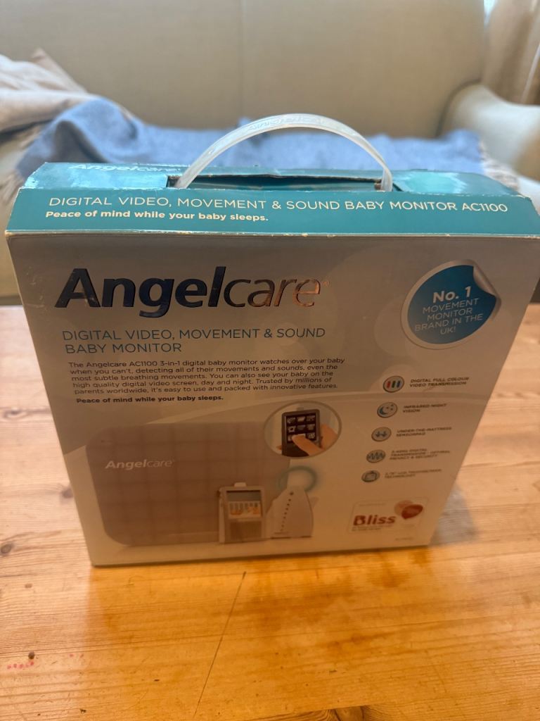 FREE Angelcare Baby Monitor (movement sensor and colour screen) | in ...
