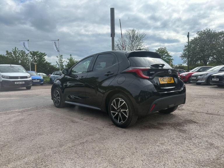 2022 Toyota Yaris 1.5 VVT-h Design Hatchback 5dr Petrol Hybrid E-CVT ...