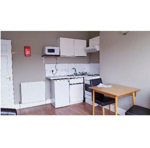 Great Value One Bedroom Flat in Sulgrave Road, Hammersmith, W6 7QH ...