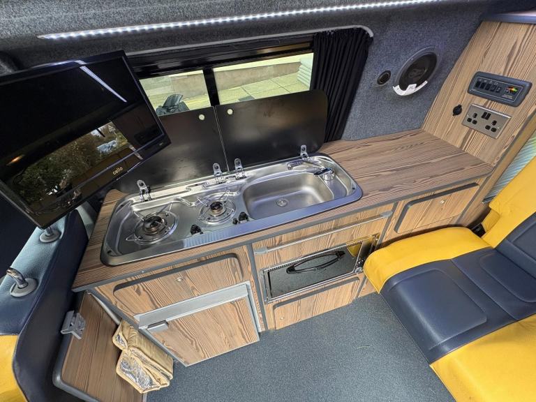 Volkswagen Transporter T28 Pop Top 4 Berth Campervan FOR SALE | in ...