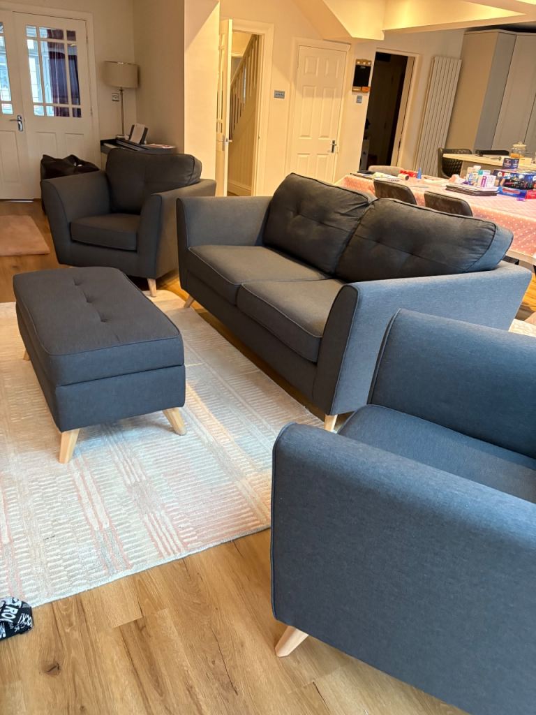 DFS 3 seater Sofa and x2 armchairs REDUCED | in Chelmsford, Essex | Gumtree