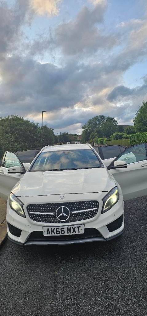 Mercedes-Benz, GLA, Estate, 2016, Semi-Auto, 2143 (cc), 5 doors | in ...