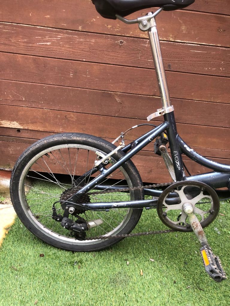 Raleigh evo sp7 commuter folding bike. 20” wheels. ( great for trains ...