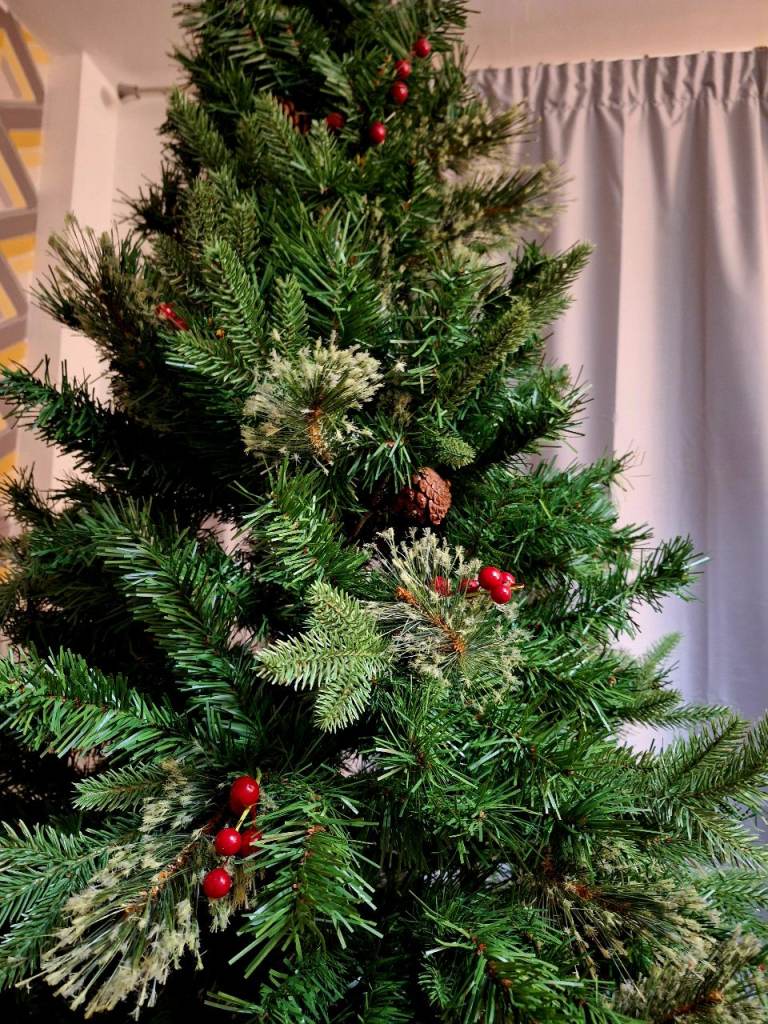 Christmas tree 7ft | in Wetherby, West Yorkshire | Gumtree