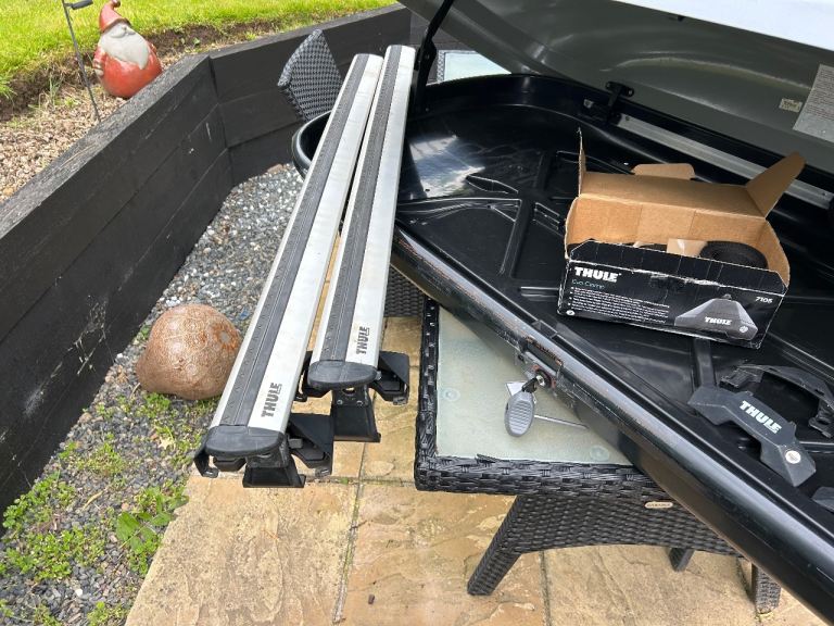 Thule roof box and rails | in Belper, Derbyshire | Gumtree