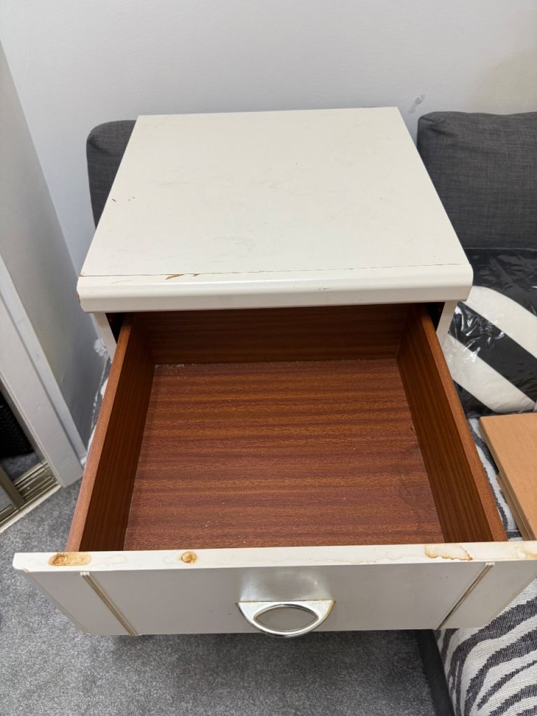 Free very sturdy bedside table 45x35cm | in Wishaw, North Lanarkshire ...