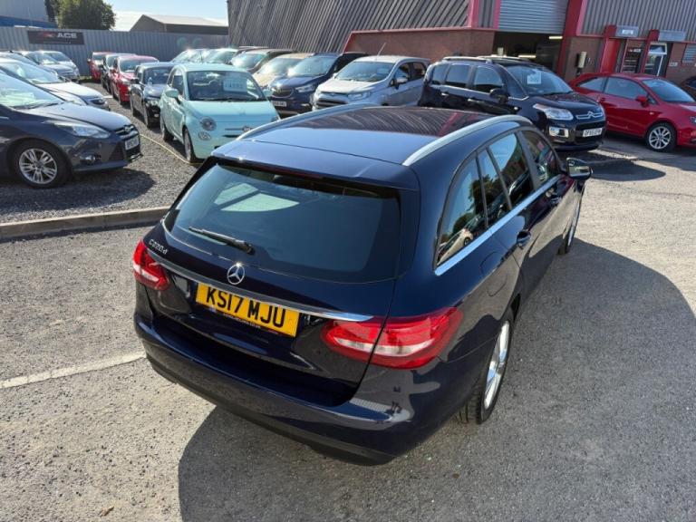 Mercedes-Benz C Class C220d SE Executive Edition 5dr 9G-Tronic Diesel ...