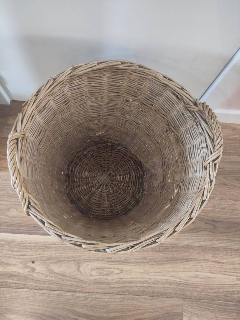 Large basket, £5.00 for Sale in Edinburgh | Gumtree