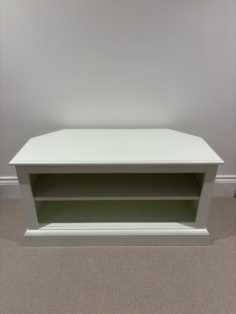 Cotswold Co corner TV unit - solid wood | in Leicester, Leicestershire ...