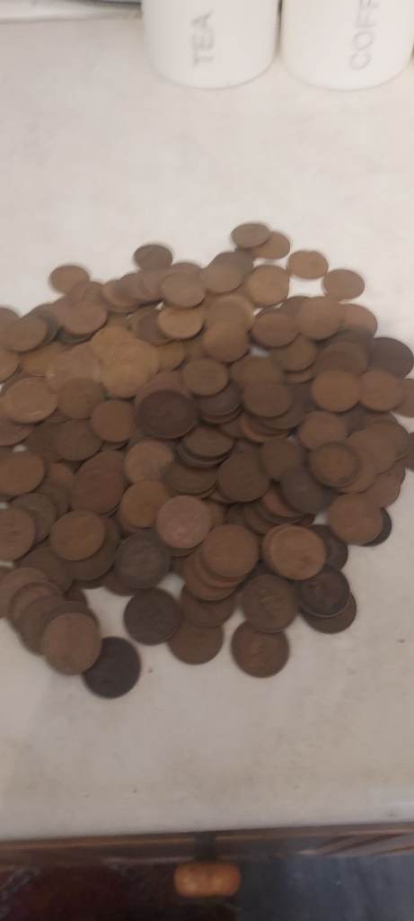 Large Quantity of Old UK Copper Pennies, £20.00 for Sale in Portsmouth ...