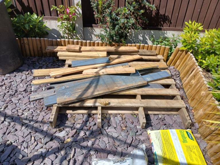 Free Pallets | in Bramley, South Yorkshire | Gumtree