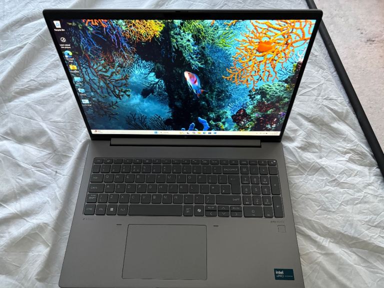 HP ZBook Power 16 inch G11 Mobile Workstation PC IDS Base Model (B ...