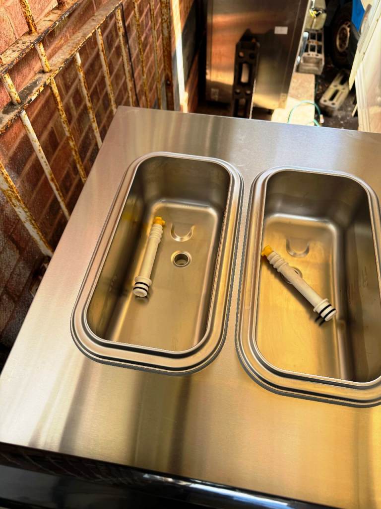 Polar U-Series Soft Serve Ice Cream Maker - 2 FLAVORS X 6 LITRE EACH ...