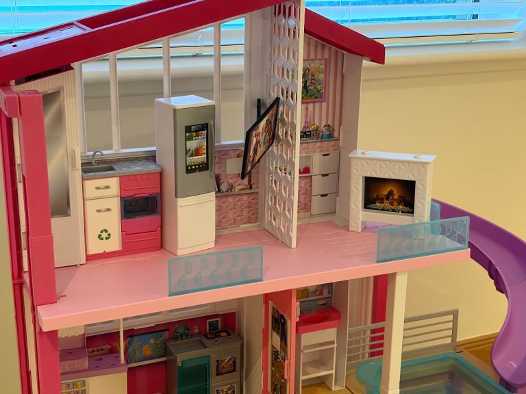 Barbie dream house and caravan | in Perth, Perth and Kinross | Gumtree