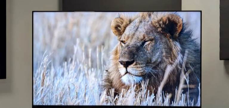 * FREE DELIVERY BEAUTIFUL 4K UHD HDReady 50 Inch HISENSE ROKU LED SMART ...