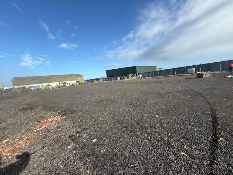 Yard space for rent | in Aylesbury, Buckinghamshire | Gumtree