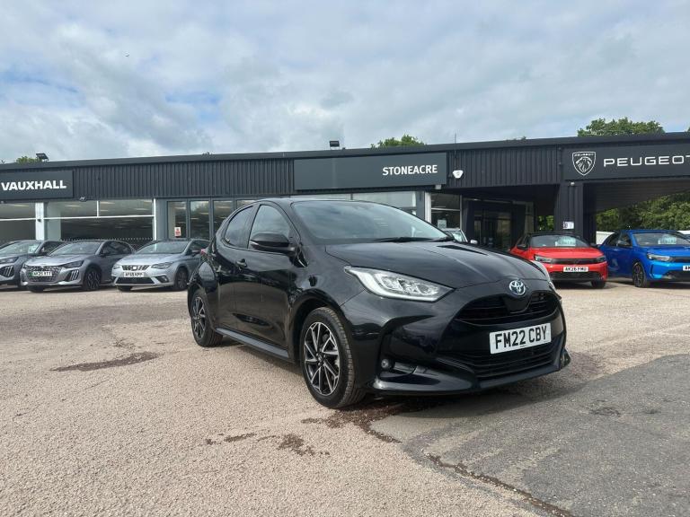 2022 Toyota Yaris 1.5 VVT-h Design Hatchback 5dr Petrol Hybrid E-CVT ...