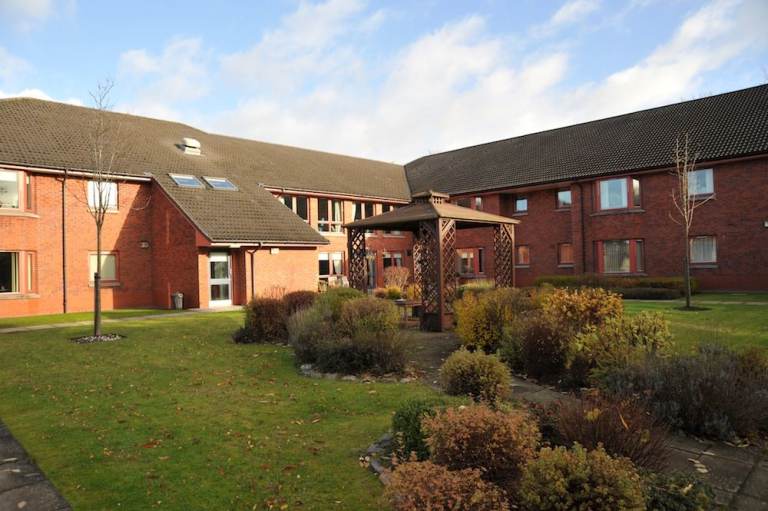 Rosemount Court, Carluke | 1 Bedroom Flats (Ground / First Floor with ...