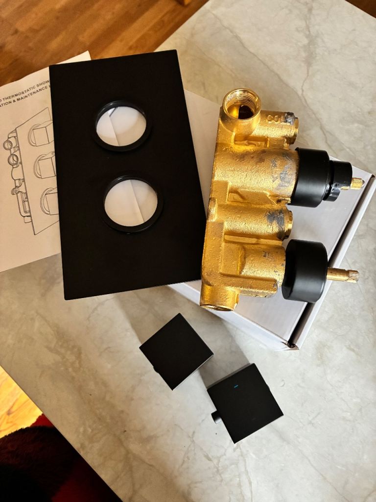 Solar Modern Square Concealed Shower Valve - Riser & Outlet, Matt Black ...