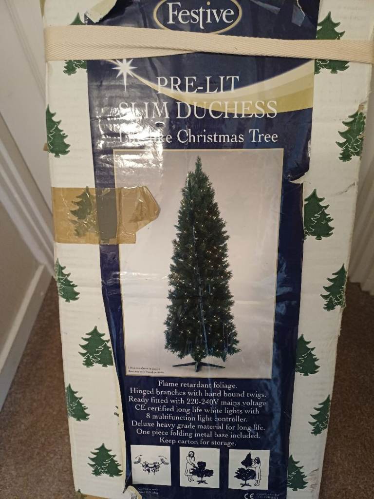 Christmas tree and extras | in Croesyceiliog, Torfaen | Gumtree