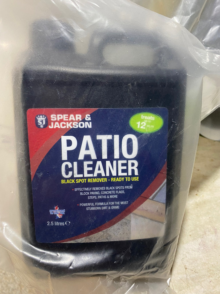 Patio cleaner Black Spot Remover - Spear & Jackson - 2.5L - Ready to ...