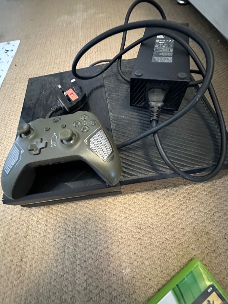 Second-Hand Xbox One Consoles for Sale | Gumtree